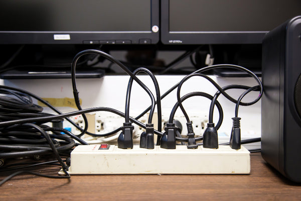 Simplify Your Setup: Effective Strategies for Tidy Stand-Up Desk Cable ...